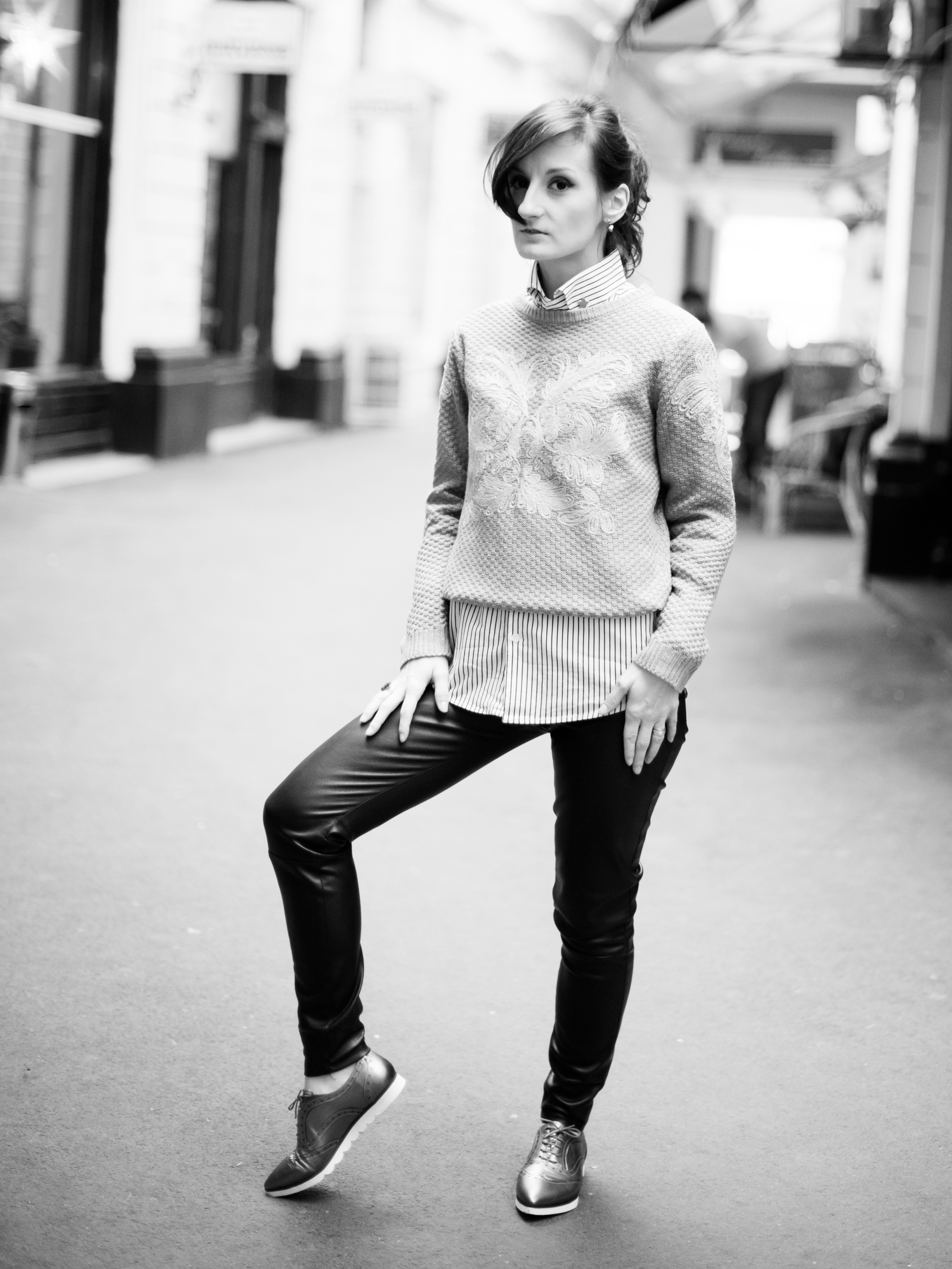 DIY Style UP: How to shorten your sweater with no cutting - the Urban ...